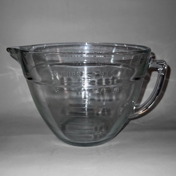 Kitchen | Glass Measurement Bowl Pitcher | Poshmark